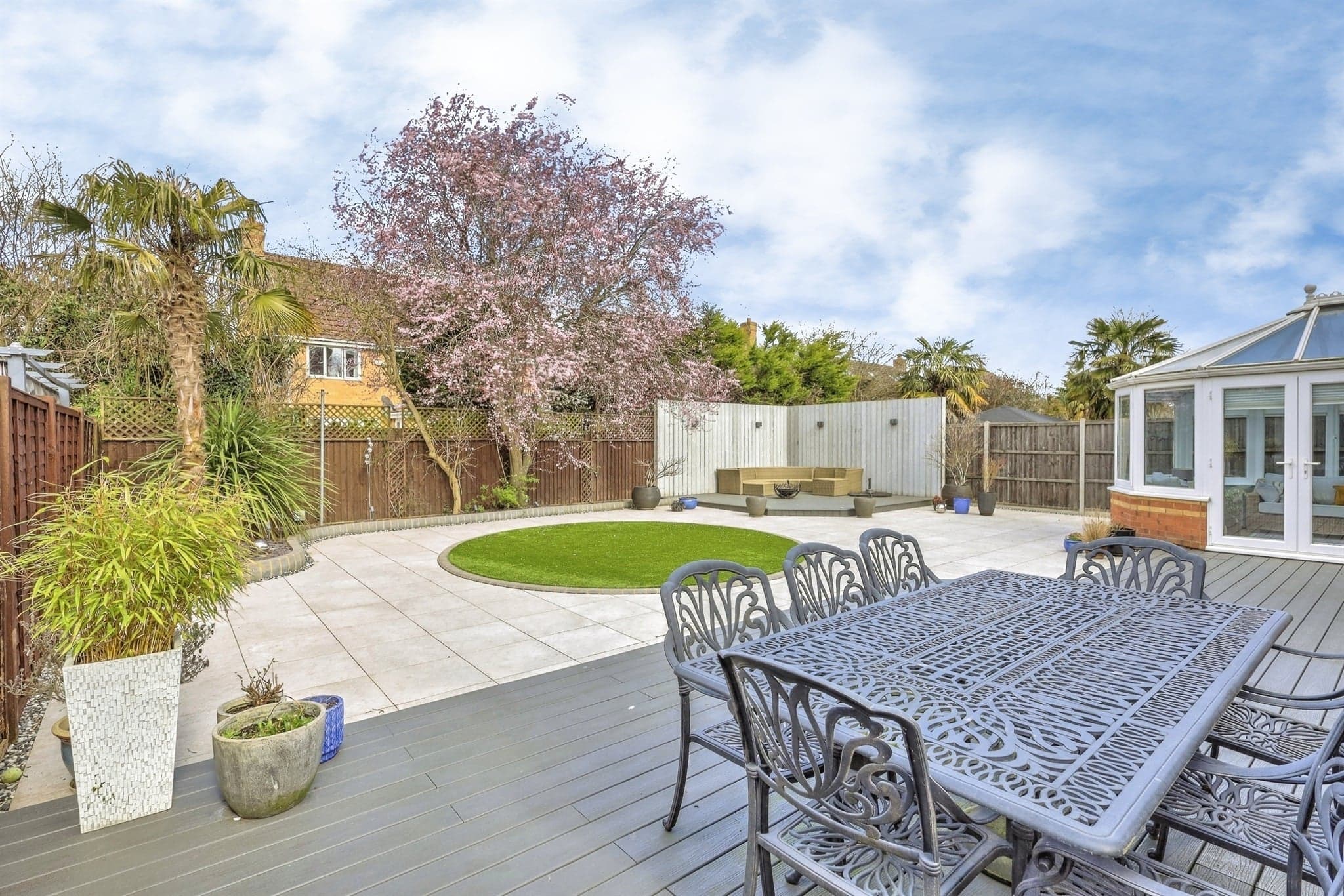 All properties for sale in NN4