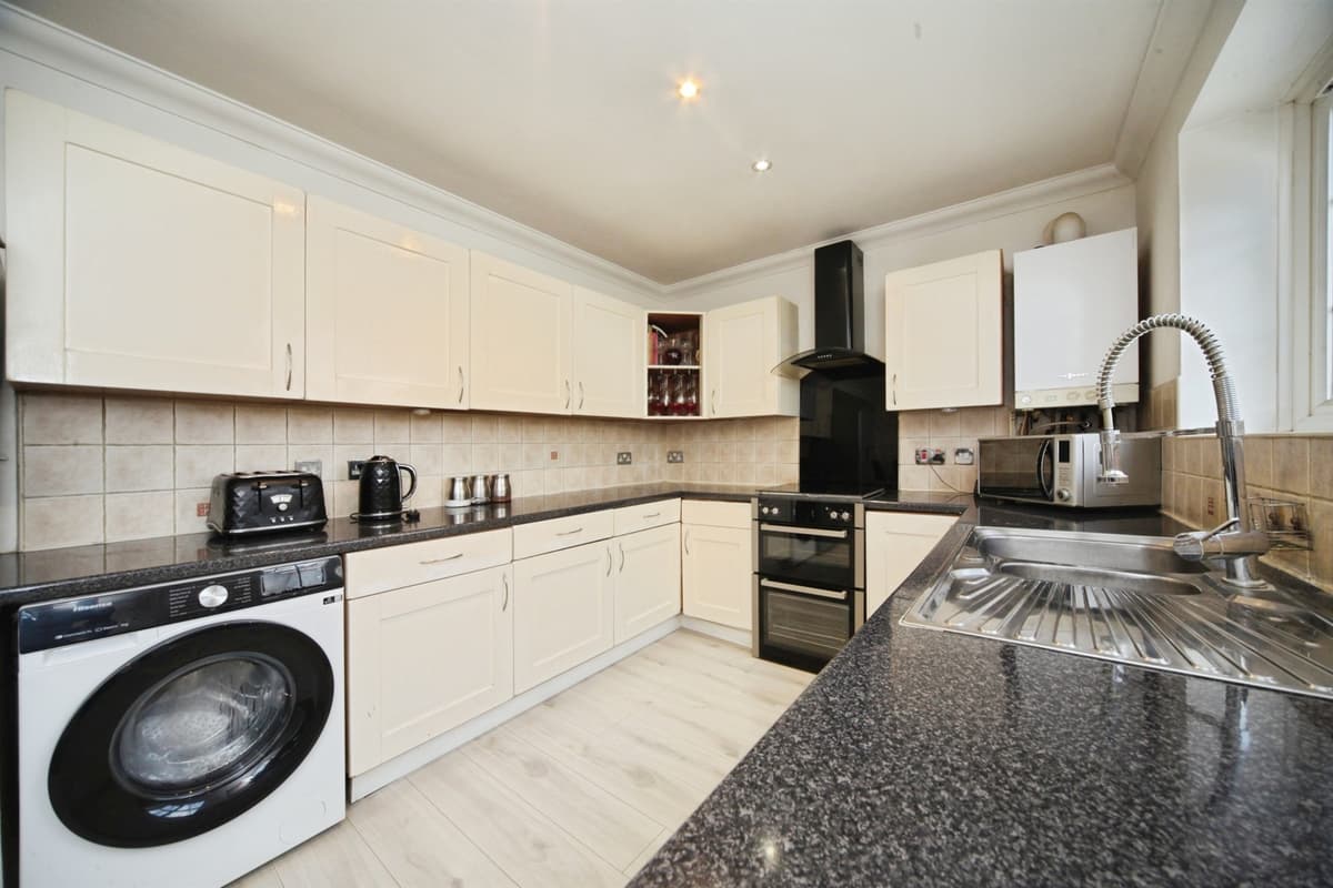 All properties for sale in Dunstable