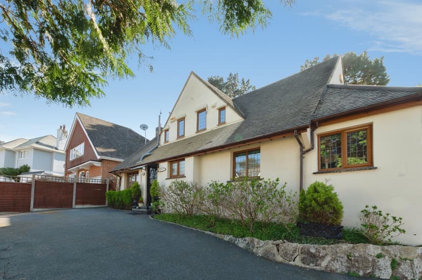 All properties for sale in Poole