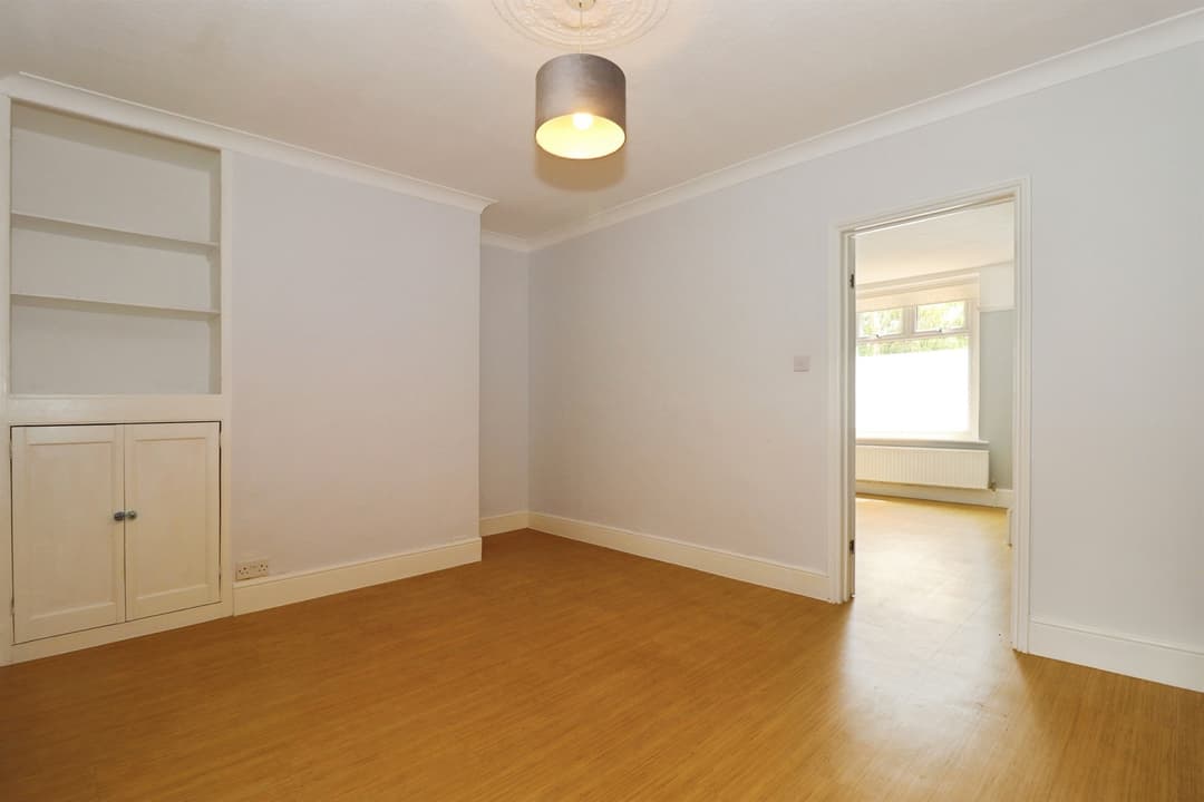 All properties for sale in Yate, up to 2 bedrooms
