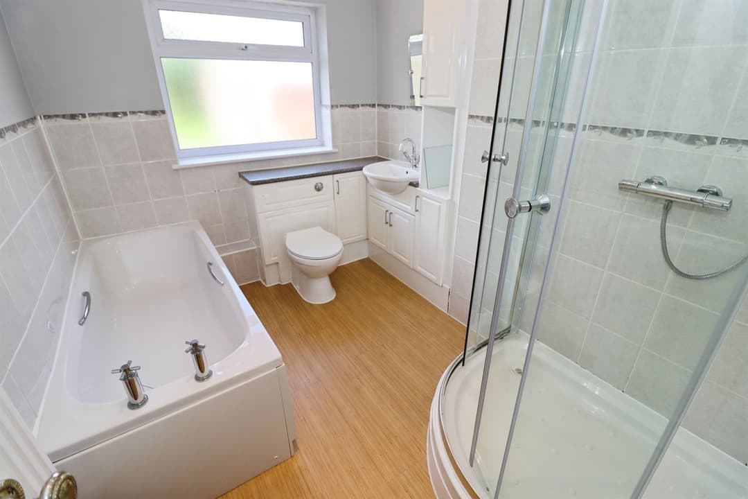 All properties for sale in Yate, up to 2 bedrooms